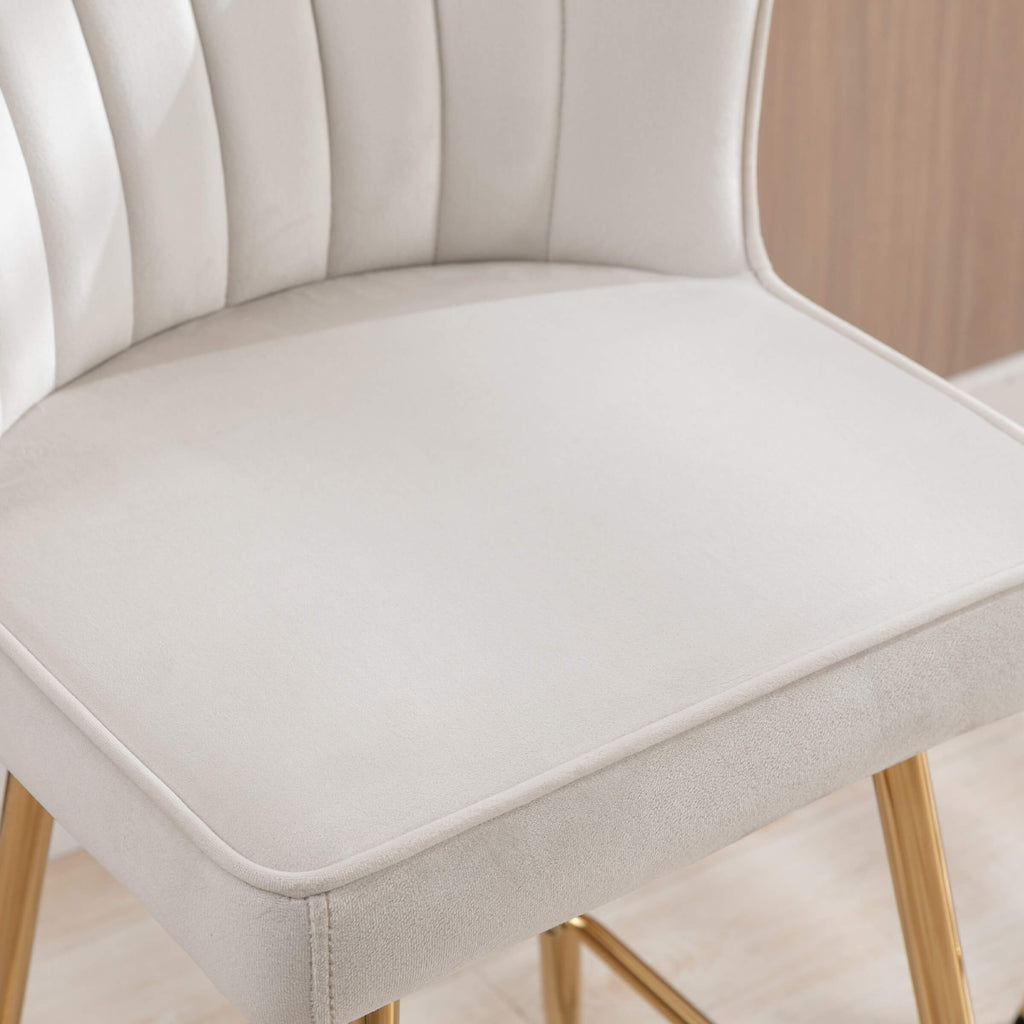 ROCITY Curved Back Counter Stools Set of 2 - 8684CS